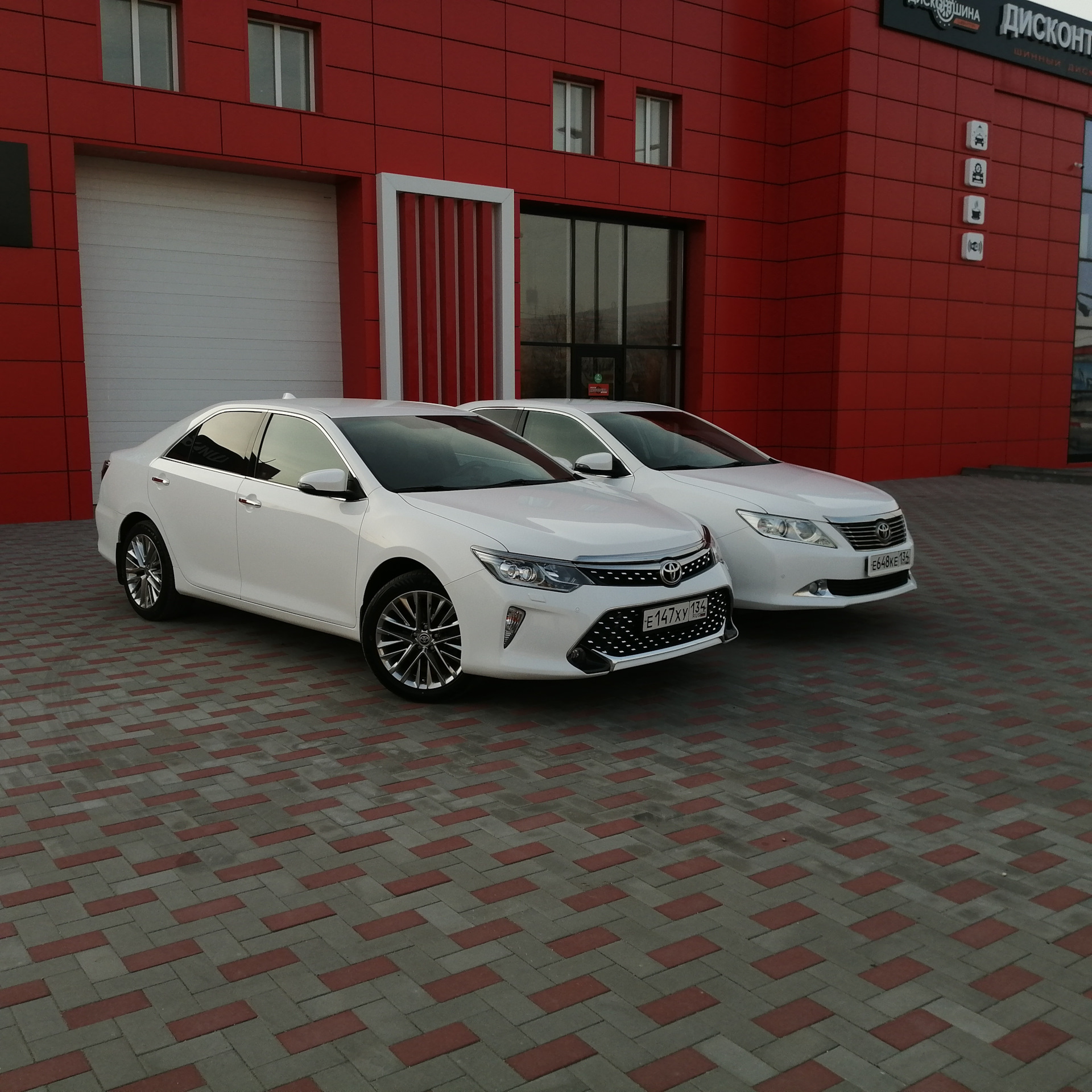 Новые колеса на лето R18 225/50 — Toyota Camry (XV50), 2 л, 2015 года ...