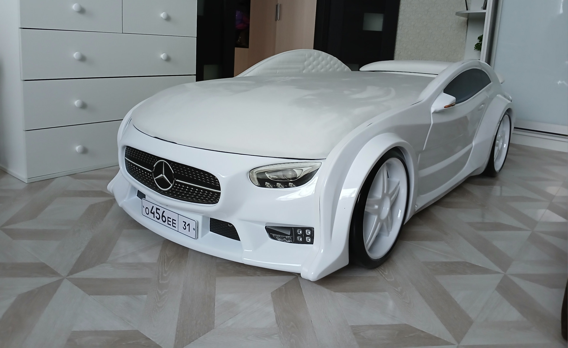 Детская кровать-машина NEO "Мерседес" Futuka kids — DRIVE2