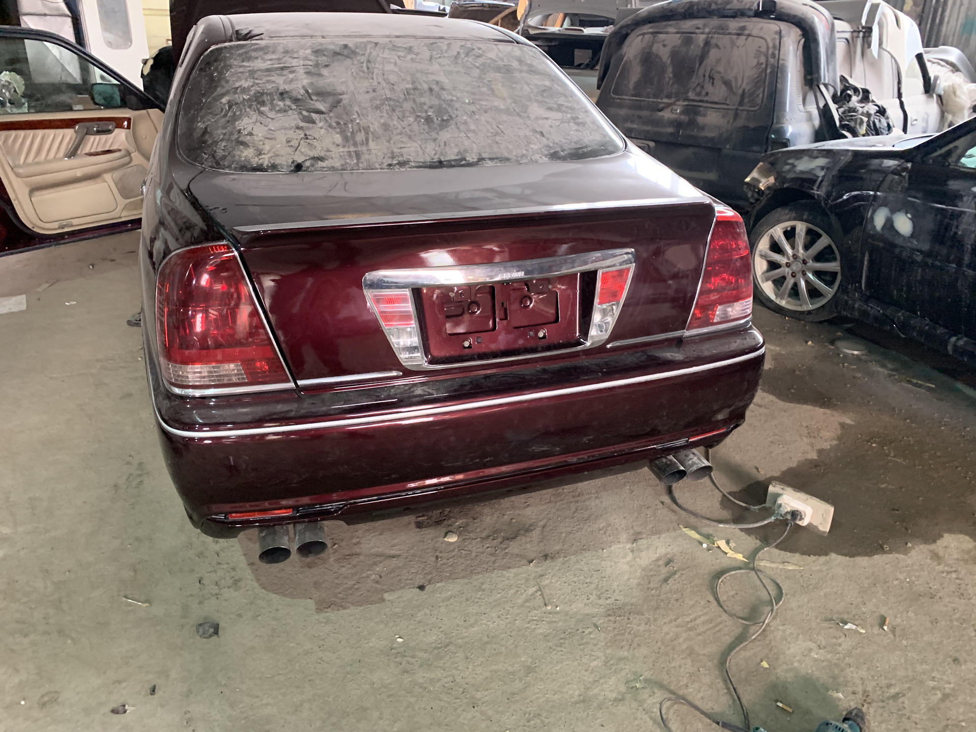 Замена штатной рамки на Majesta 186 Часть #2 — Toyota Crown Majesta ...