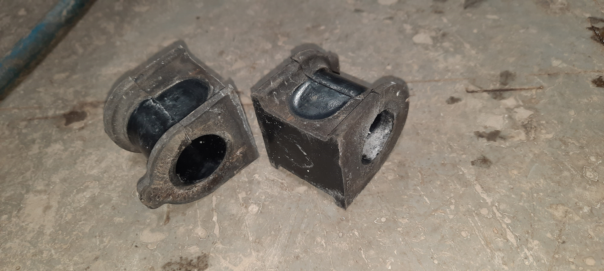 Мини-ремонт передней подвески — Toyota Voxy (3G), 1,8 л, 2015 года ...