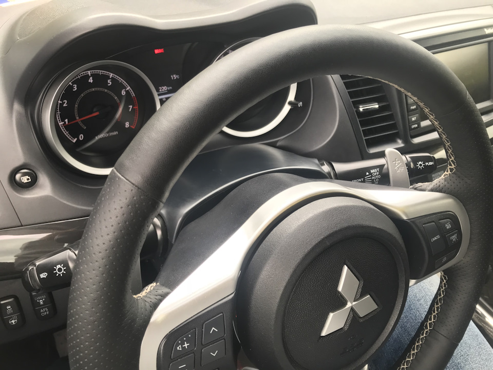 Переделка подрулевых переключателей — Mitsubishi Lancer X, 2 л, 2007 ...