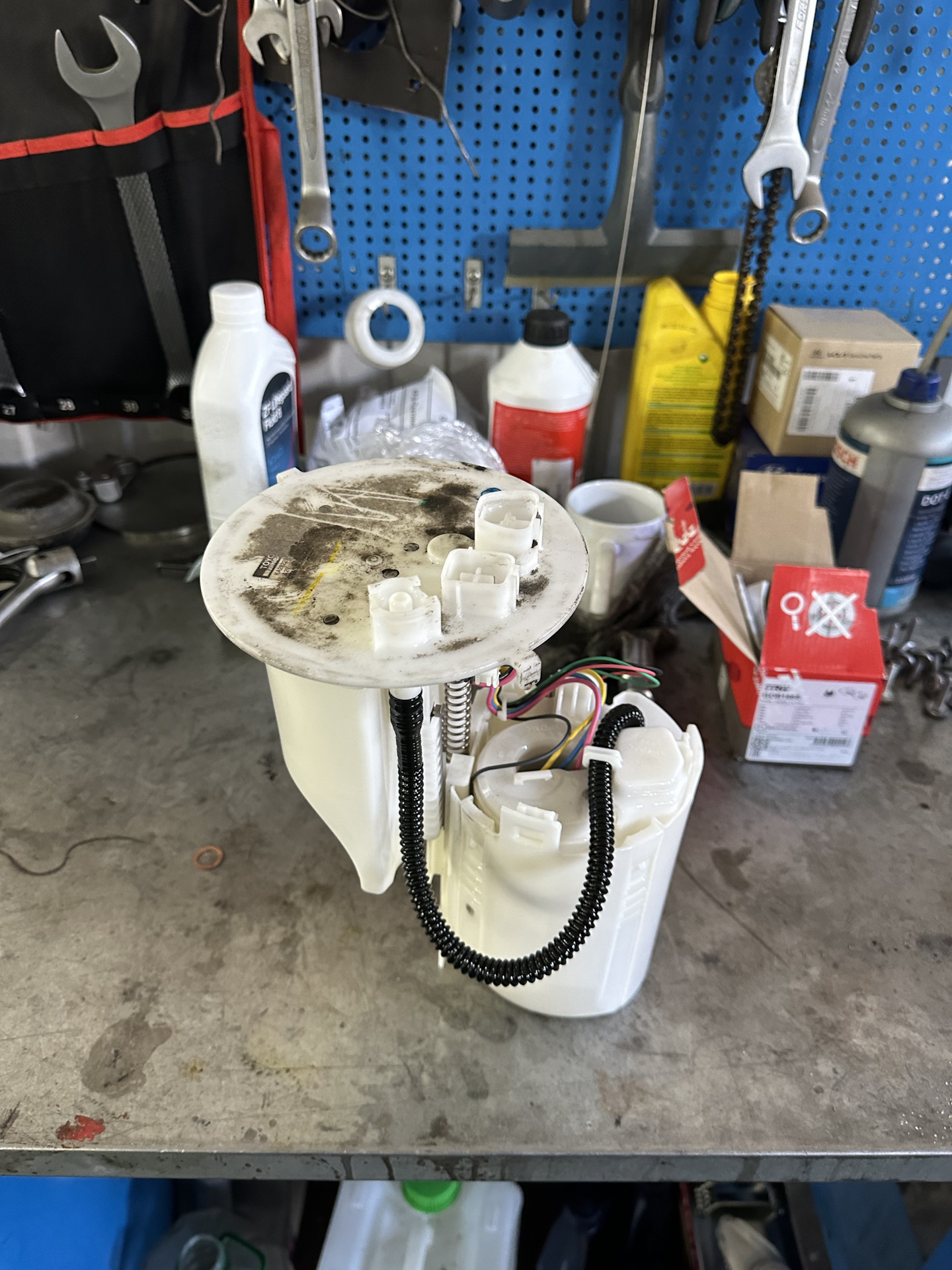 #31 100 бензин убил топливный фильтр — Toyota Camry (XV70), 2,5 л, 2019 ...