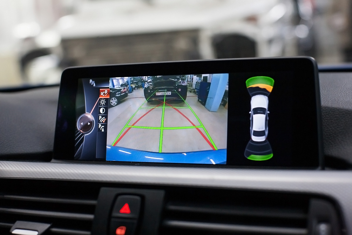 Запотела камера заднего вида изнутри BMW (F45/46) — BMW 2 series Gran ...