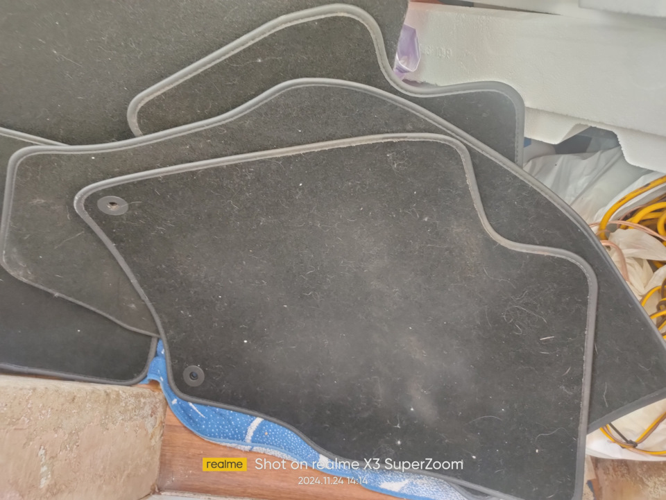 Коврики салона — Peugeot 307, 1,6 л, 2003 года | стайлинг | DRIVE2