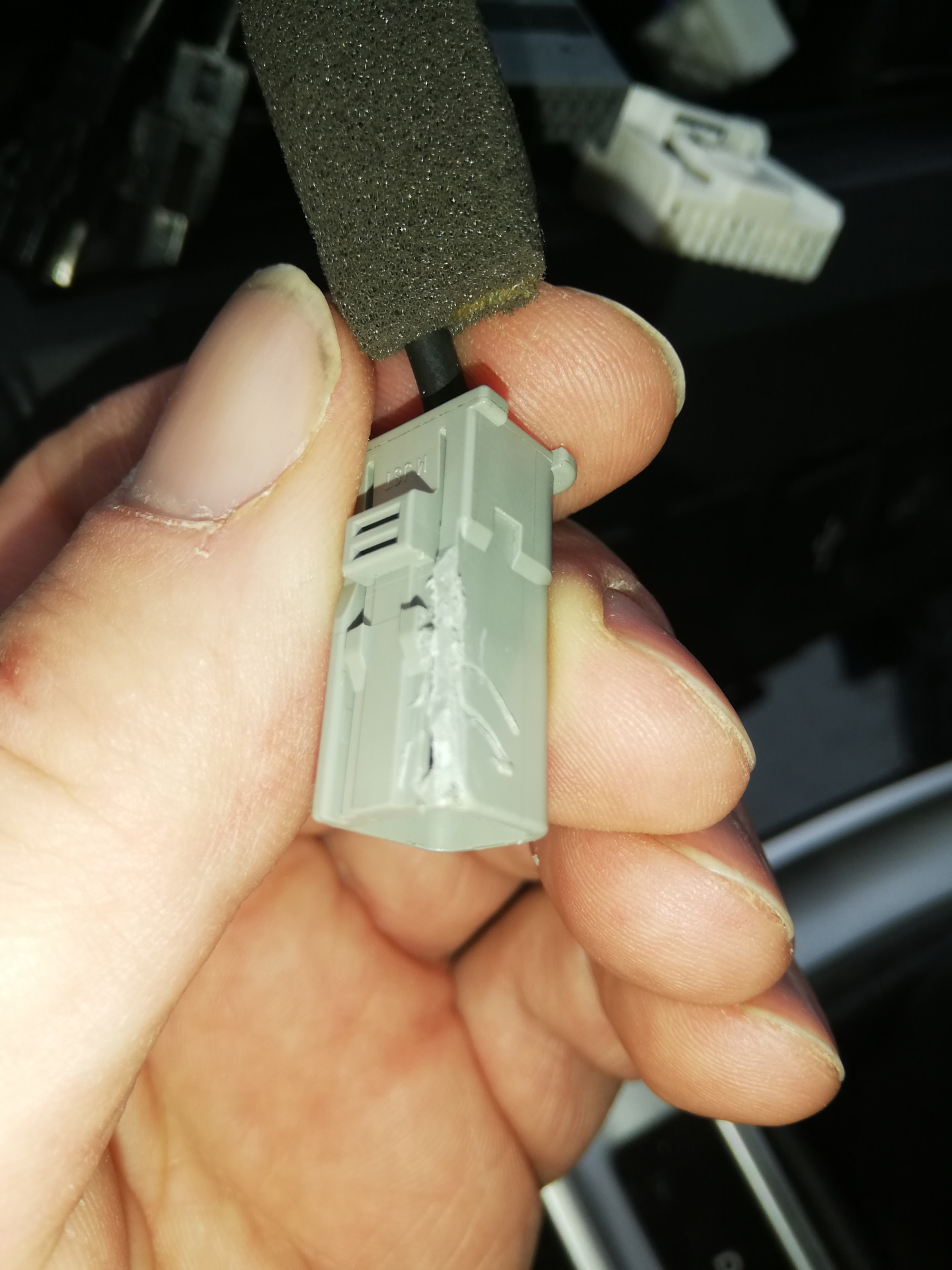 8740A001 — Mitsubishi Pajero Sport (3G), 2,4 л, 2019 года | автозвук ...