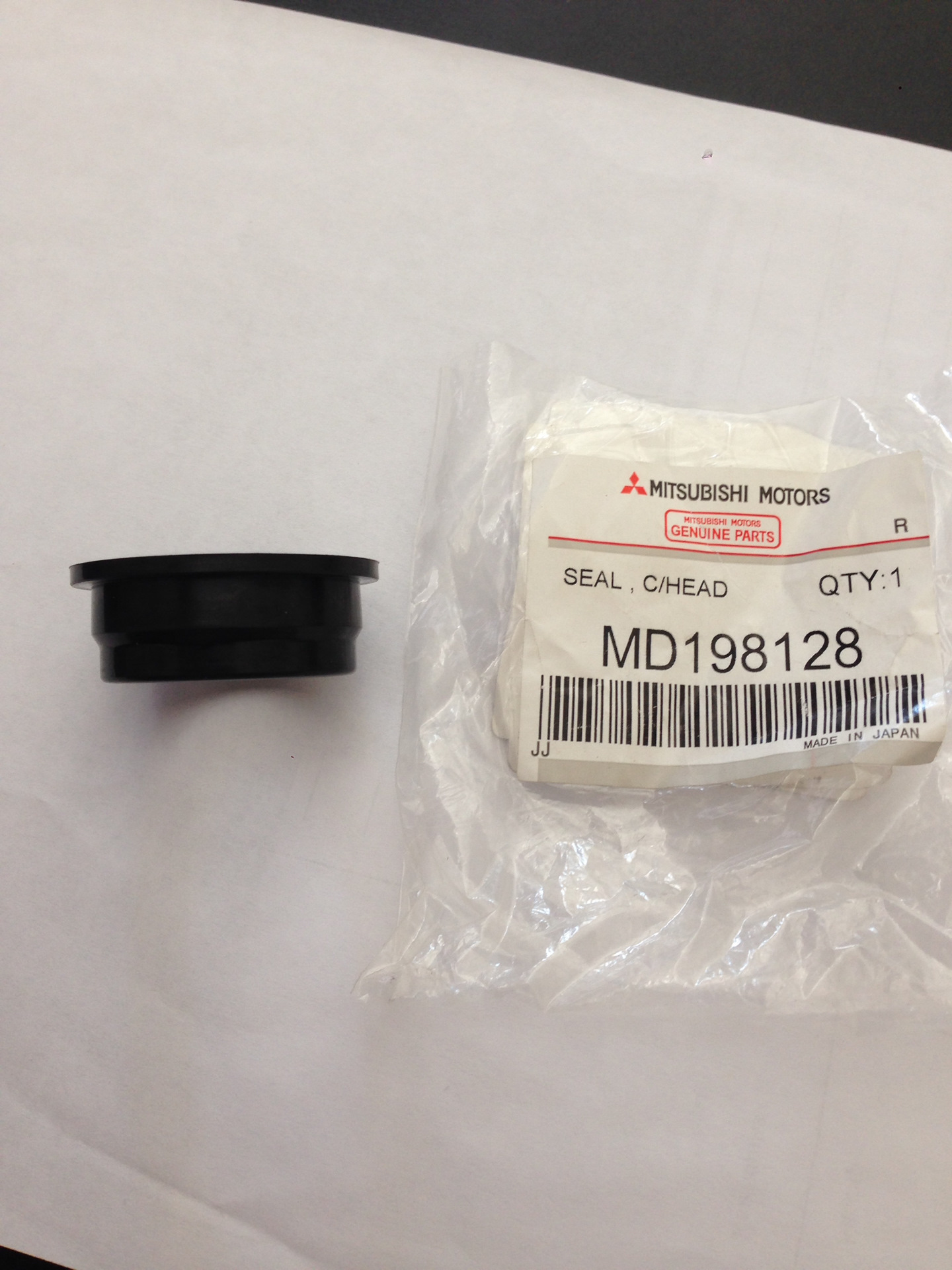 Кольца свечного колодца — Mitsubishi Grandis, 2,4 л, 2007 года ...