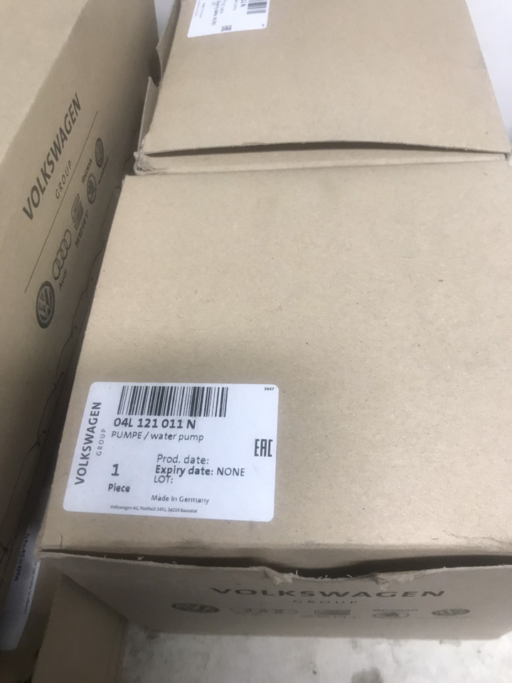 Ремень ГРМ оригинал с помпой на Volkswagen Passat B8. | 350 $ в городе ...
