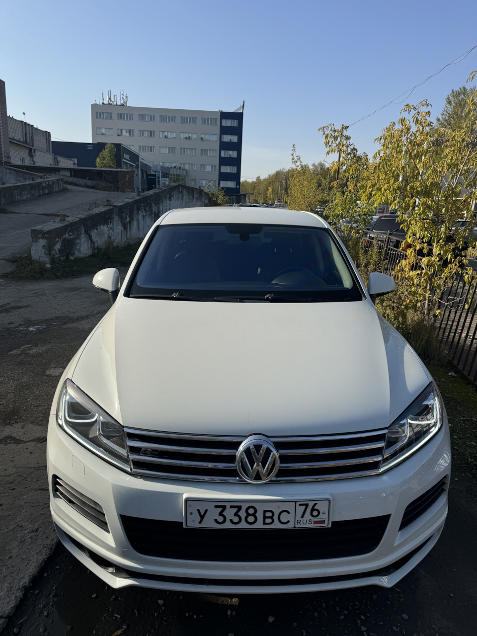 Лобовое в атермальную пленку — Volkswagen Touareg (2G), 3,6 л, 2012 ...