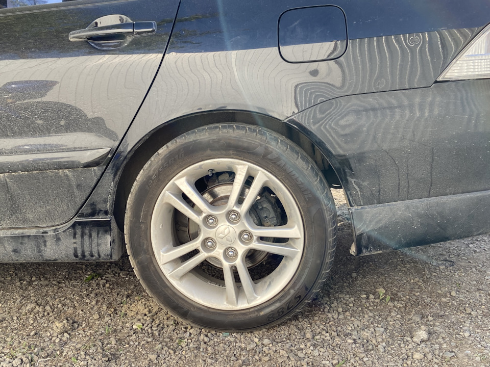 Задние амортизаторы — Mitsubishi Lancer IX, 2 л, 2006 года | расходники ...