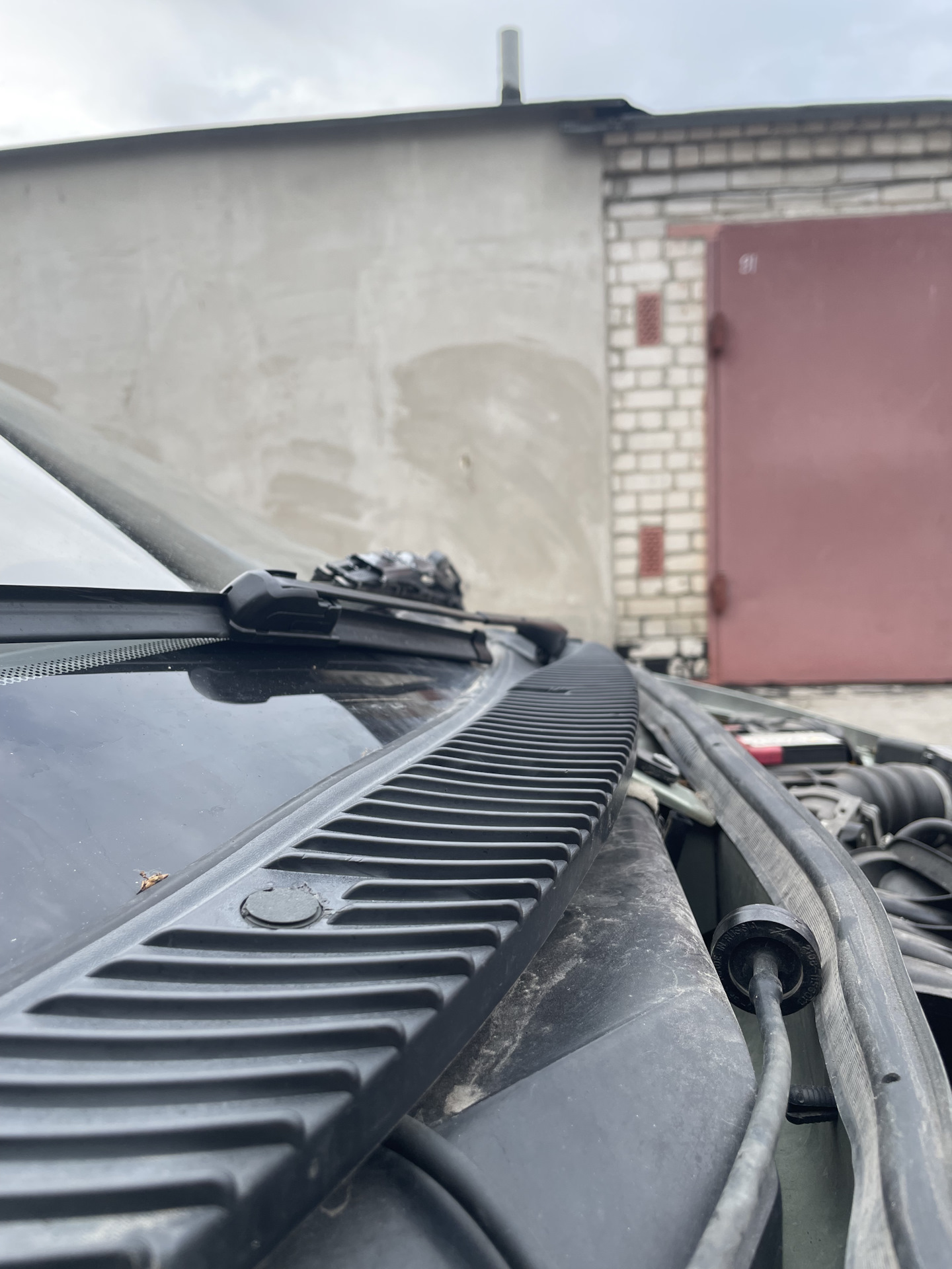 Поводки дворников от Приоры на Калину — Lada Калина универсал, 1,6 л ...