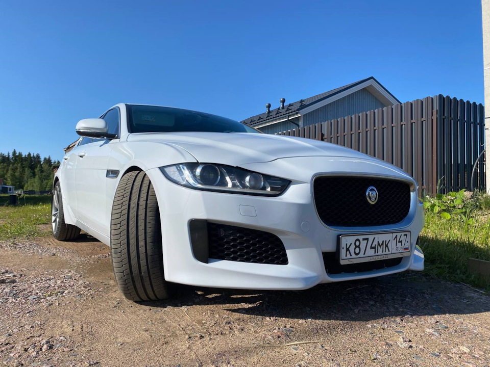 Установка спортивного бампера — Jaguar XE, 2 л, 2017 года | тюнинг | DRIVE2