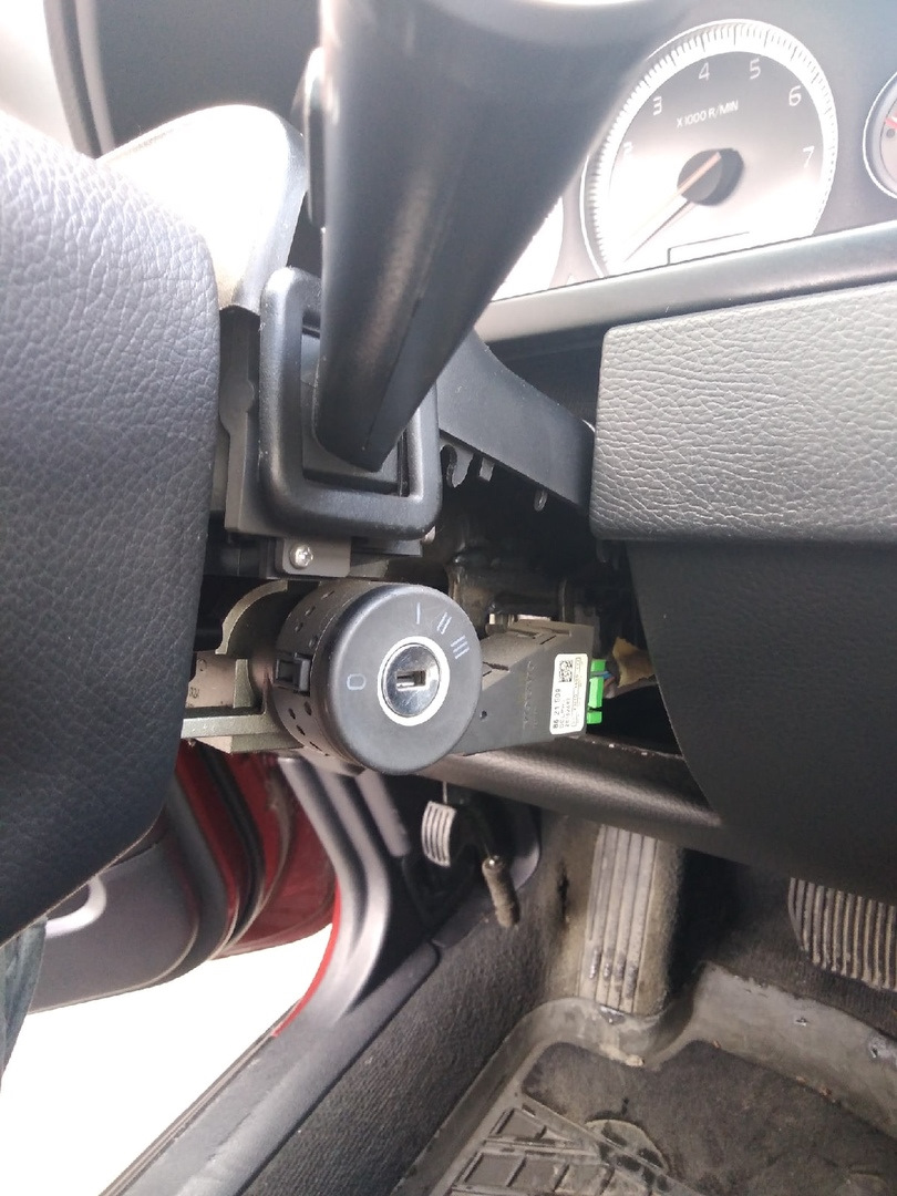 #6 Замена лампочки подсветки замка зажигания VOLVO XC90 — Volvo XC90 ...