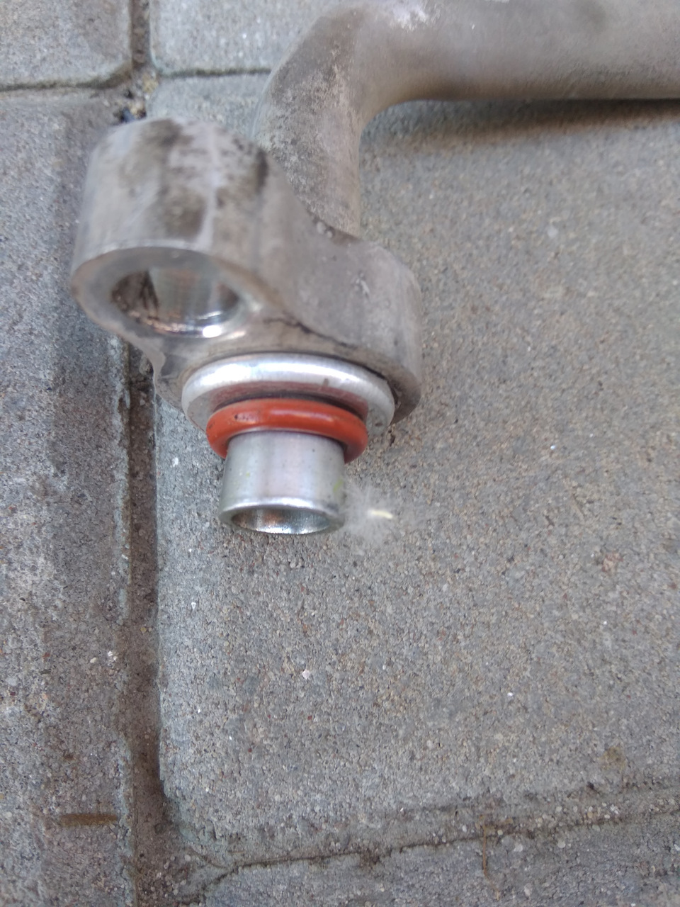 Заправка кондиционера, замена трубки низкого давления ( ZZVF ZV150592 ...