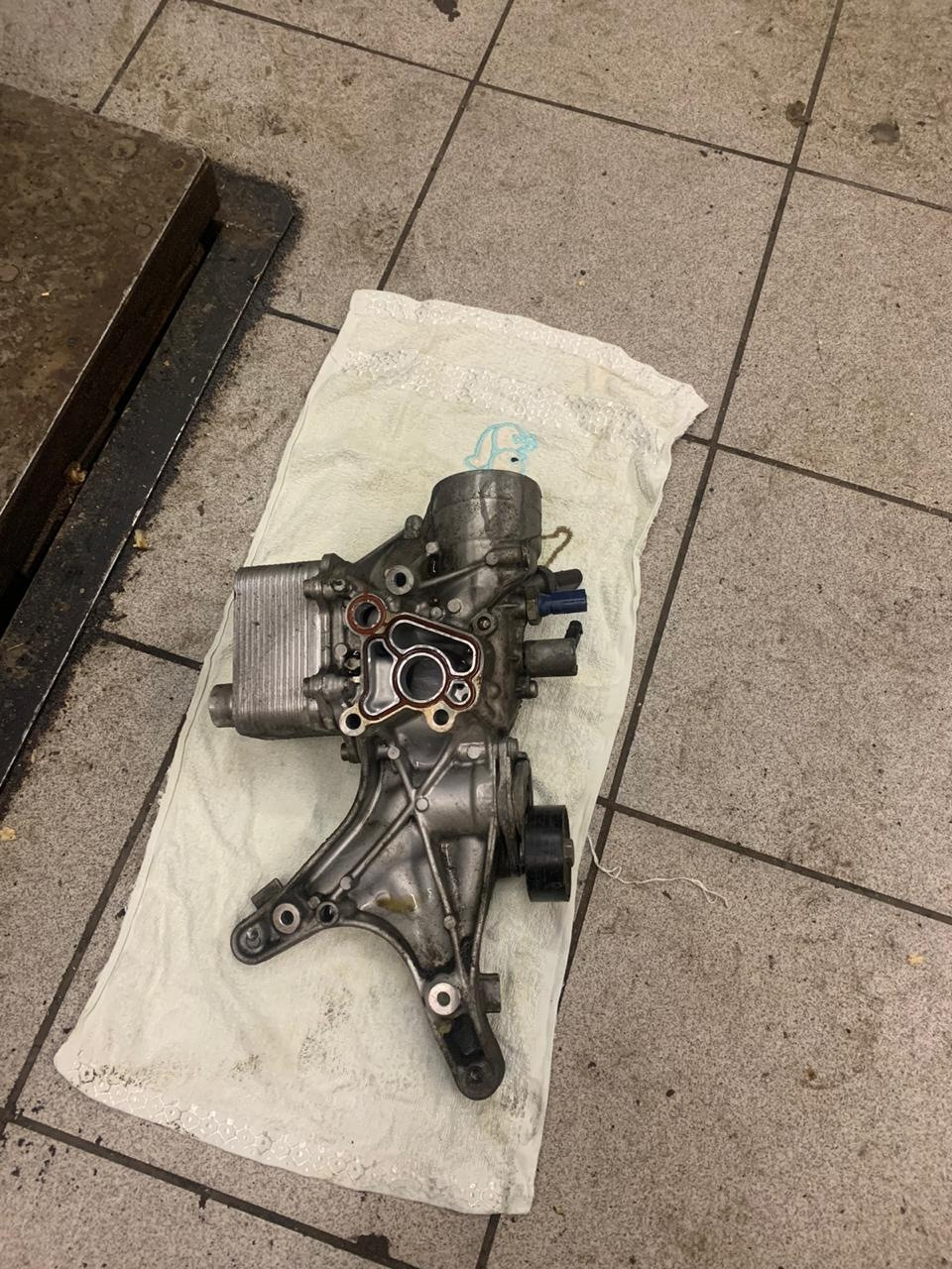 Замена теплообменника — SEAT Leon FR (Mk3), 1,8 л, 2013 года | визит на ...