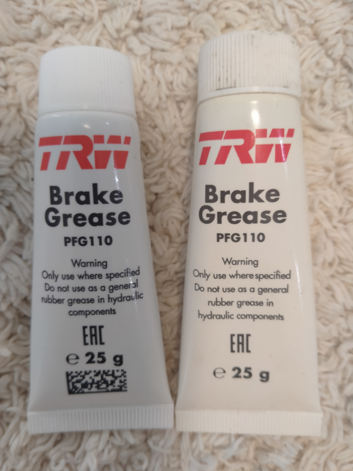 Смазка TRW PFG110 ПОДДЕЛКА? — Mitsubishi Pajero (4G), 3 л, 2014 года ...