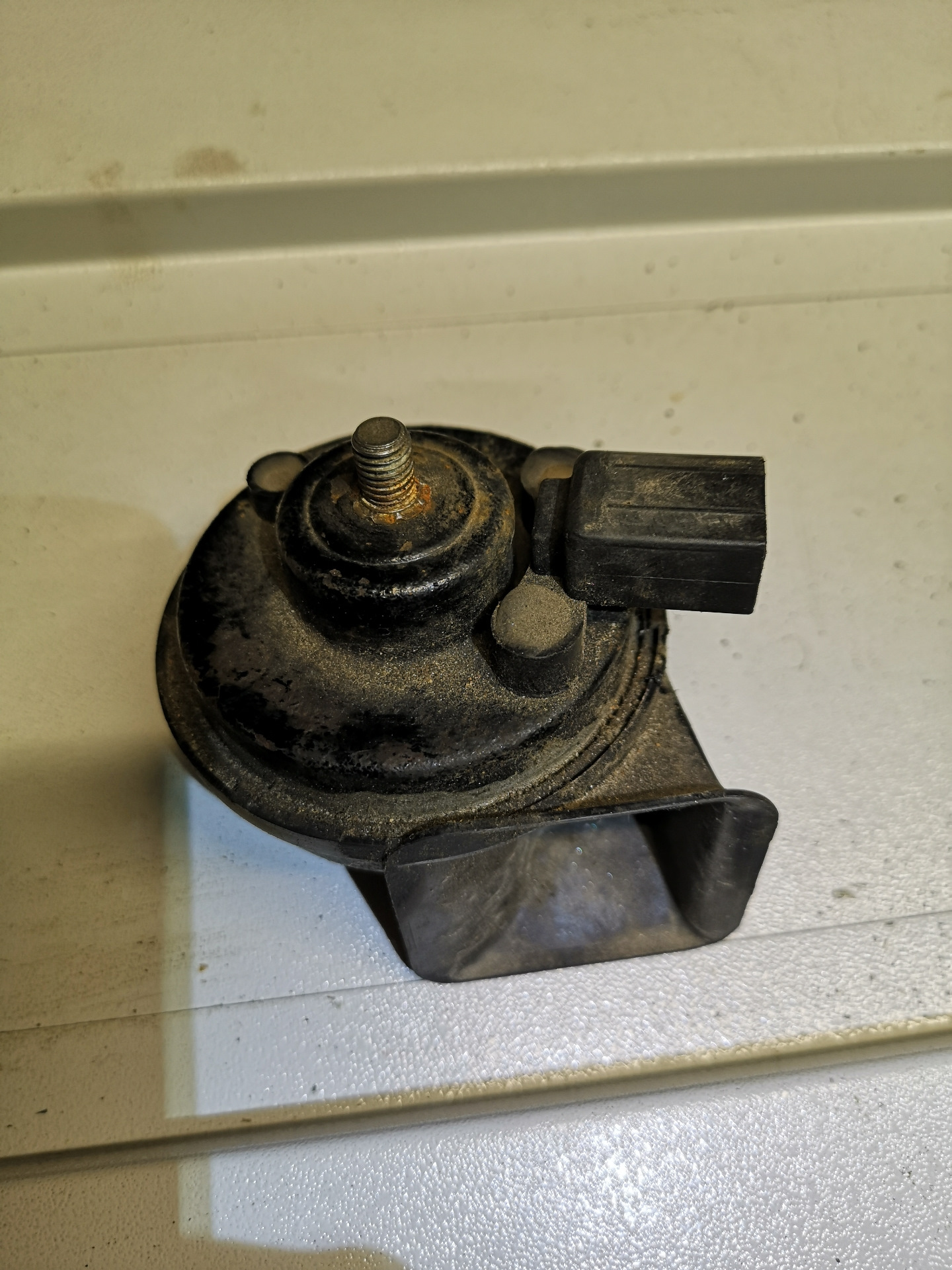 Звуковые сигналы VAG 5C0 951 221 B 5C0 951 223 C — Volkswagen Golf Mk6 ...