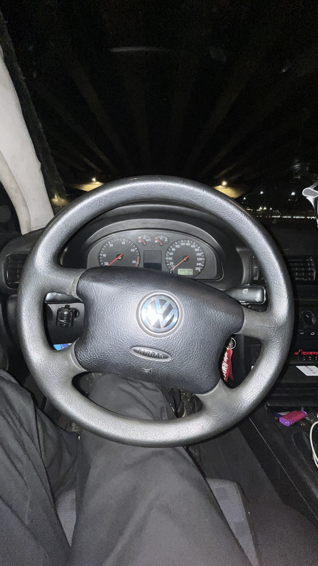 Подушка руля — Volkswagen Passat B5, 1,9 л, 2000 года | запчасти | DRIVE2