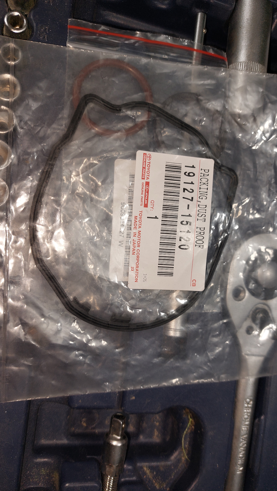 Замена уплотнительного кольца трамблера — Toyota Land Cruiser Prado 90 ...