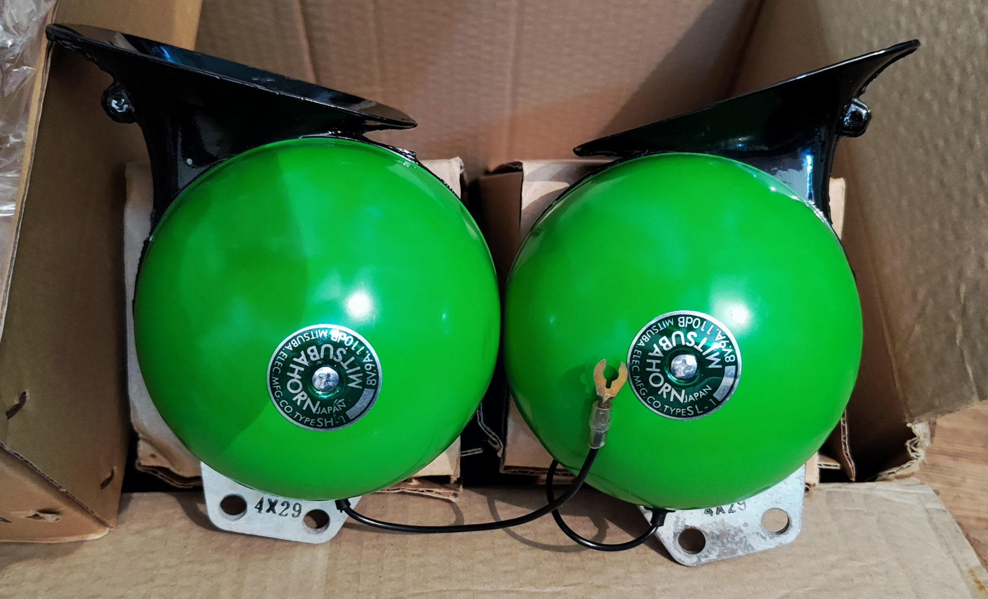 Mitsuba horn — Subaru XV (1G), 2 л, 2013 года | автозвук | DRIVE2