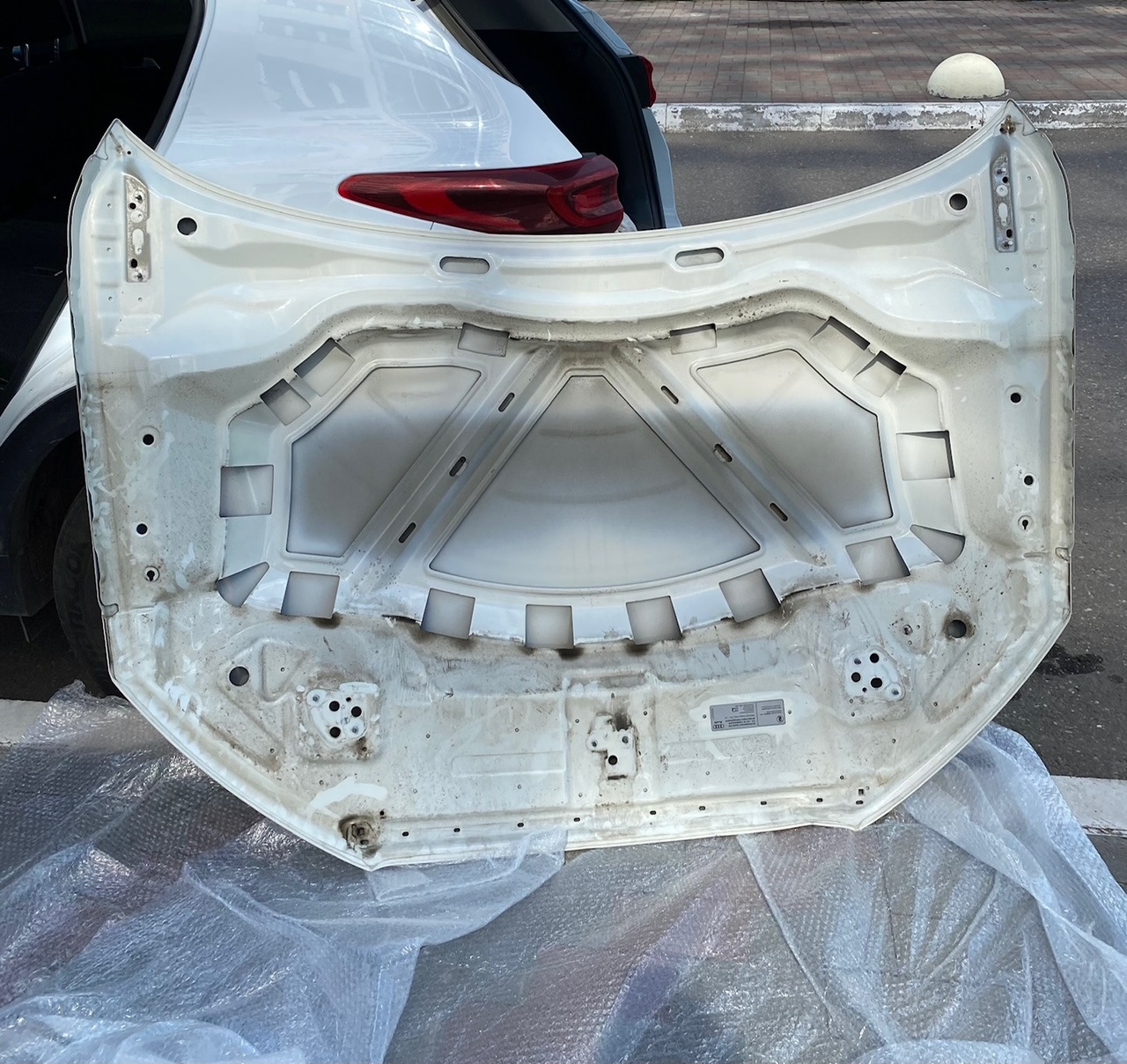 Продажа запчасти, может кому нужно. Audi Q3 2011 — Audi Q3 (1G), 2 л ...