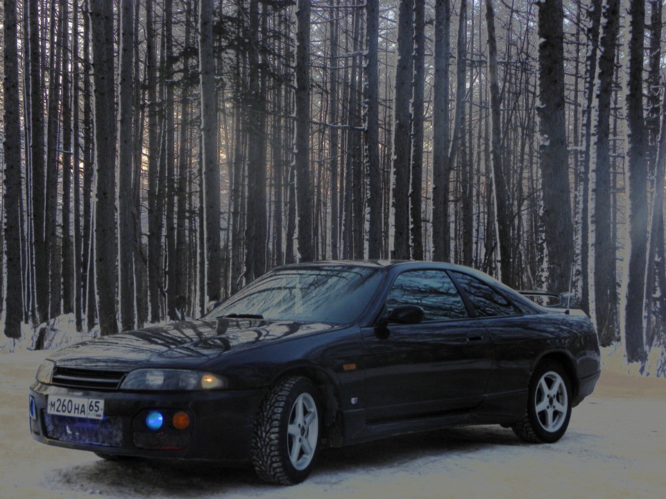 Фотосет Winter December — Nissan Skyline (R33 Series 2), 2,5 л, 1996 года | фотография | DRIVE2