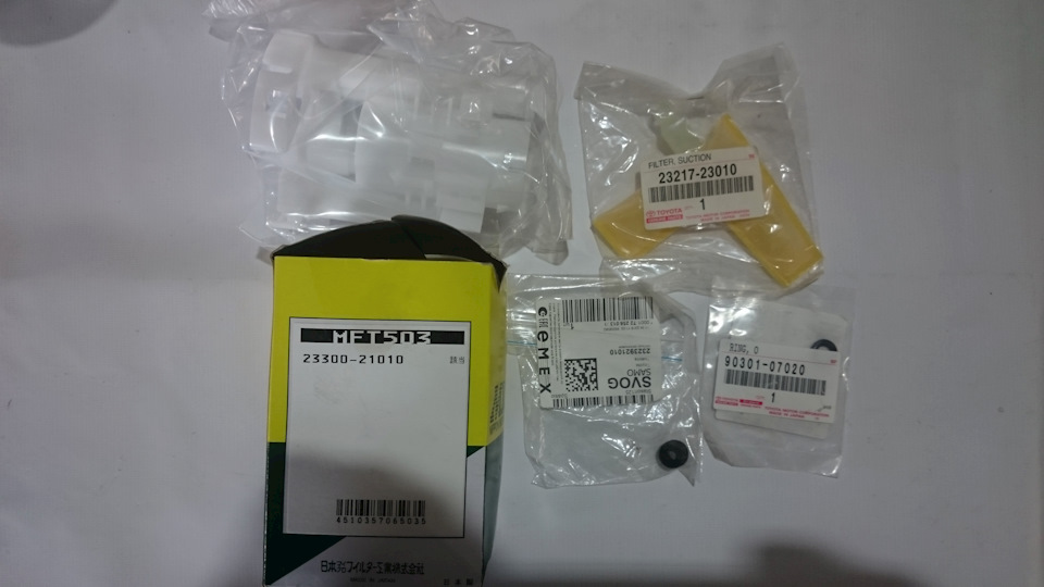 Замена топ. фильтра и замена задних стоек… — Toyota Corolla Spacio ...