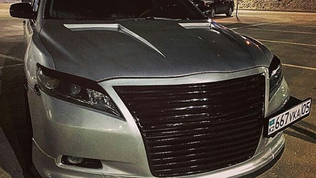 Toyota Camry (XV40) 2.4 бензиновый 2008 | Monster Gray на DRIVE2