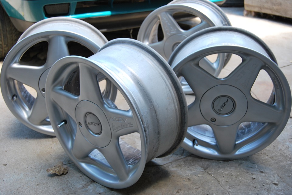 AZEV C R16 ET30 7.5j проданы Москва — DRIVE2