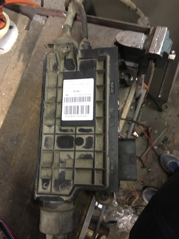 Стояночный тормоз авенсис 3 часть 1 — Toyota Avensis III, 2009 года ...