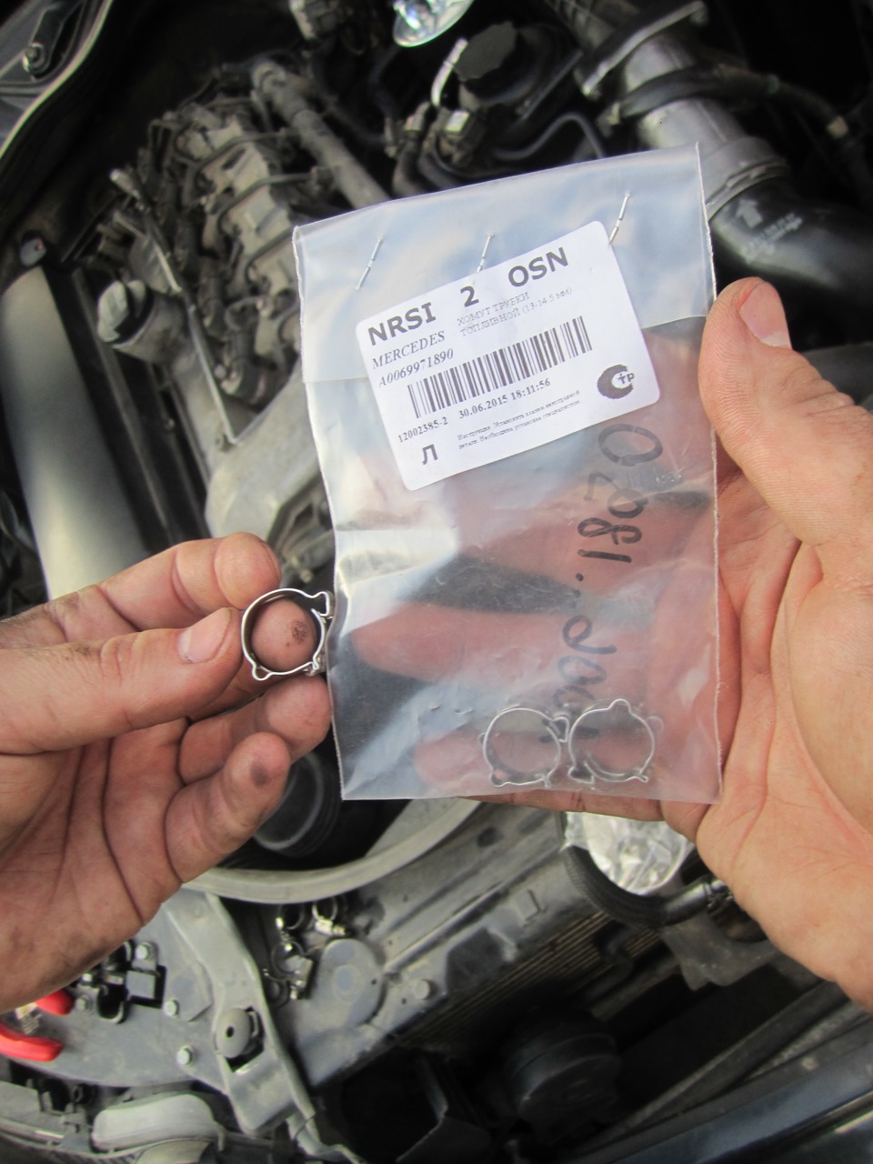 Замена топливного фильтра и трубок к нему — Mercedes-Benz E-Class (W211 ...