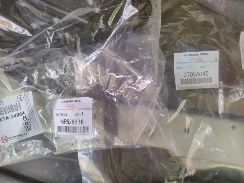 Замена масла АКПП — Mitsubishi Pajero Sport (2G), 2,5 л, 2013 года ...