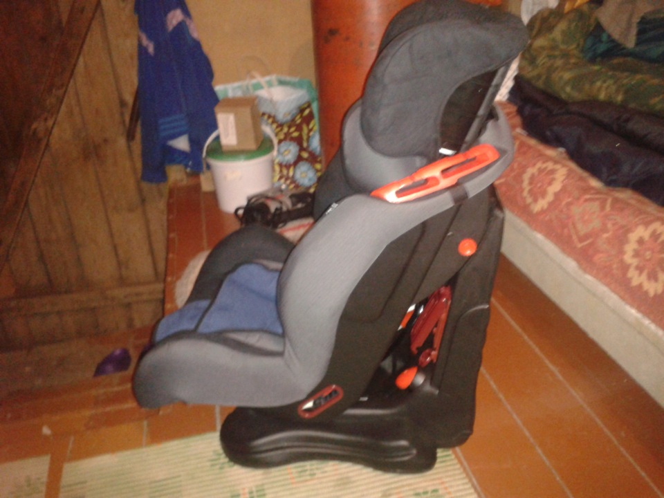 детское автокресло-давно пора(детский ковш) — Chevrolet Niva (1G), 1,7 ...