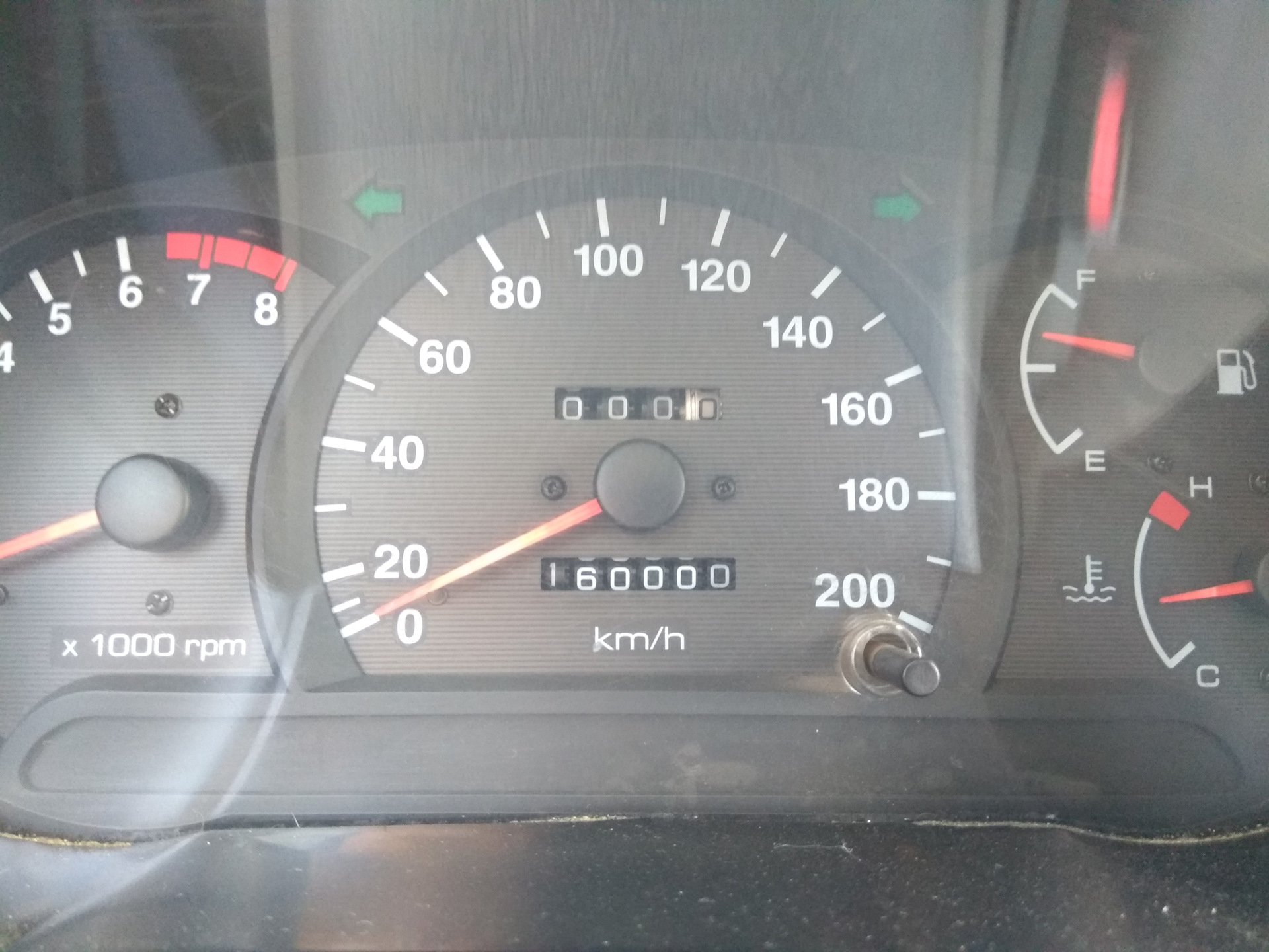 Замена крышки бачка расширительного + юбилейный пробег — Hyundai Accent ...