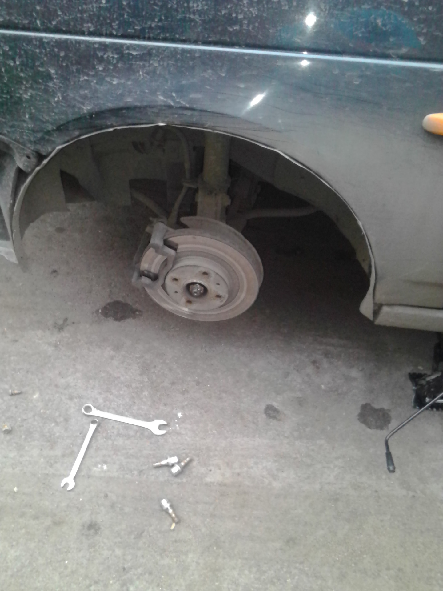 Тормоза — Lada Приора седан, 1,6 л, 2008 года | своими руками | DRIVE2