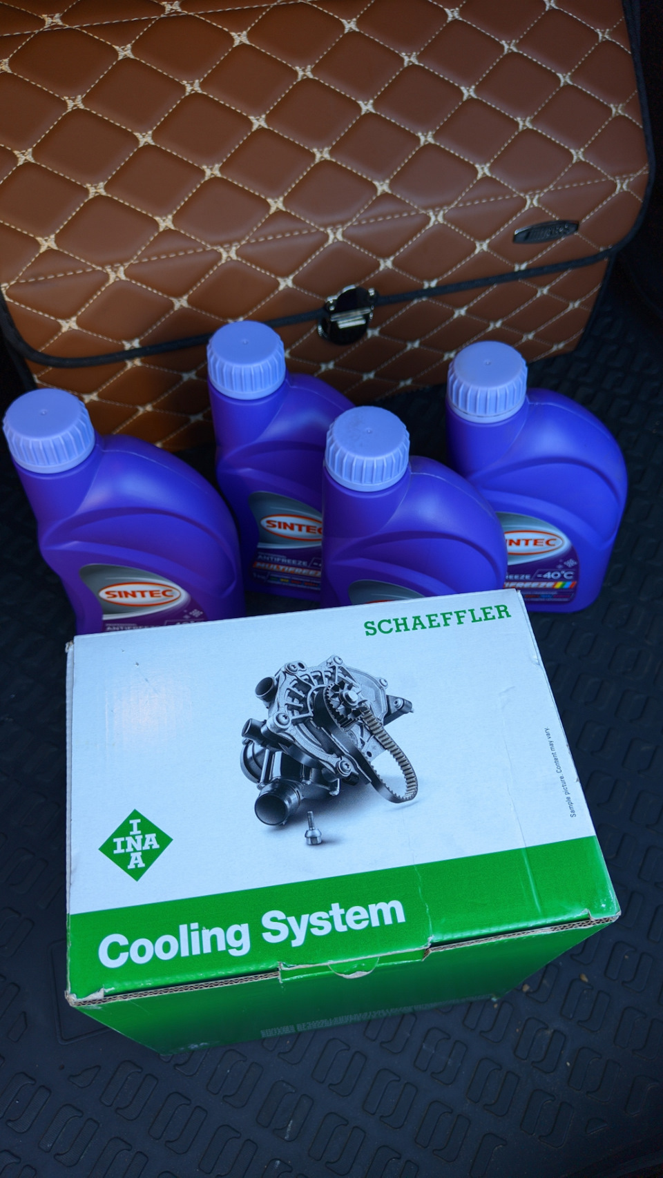 Замена помпы, натяжного ролика — Opel Astra J, 1,4 л, 2014 года | визит ...