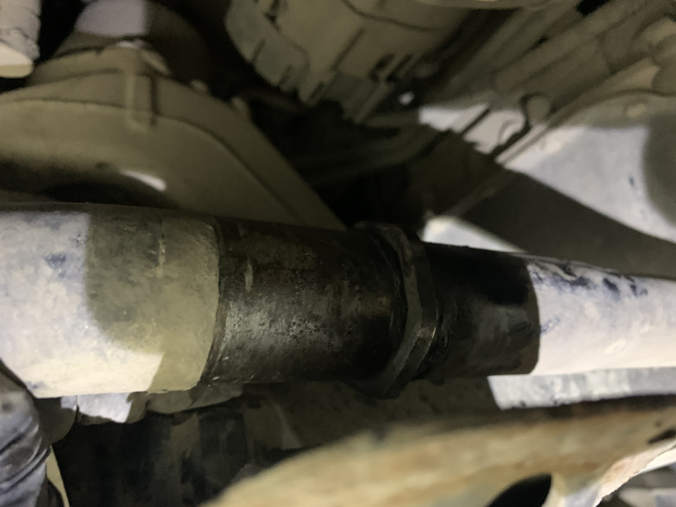 Замена втулок стабилизатора Porsche Cayenne — Porsche Cayenne (2G) 958 ...