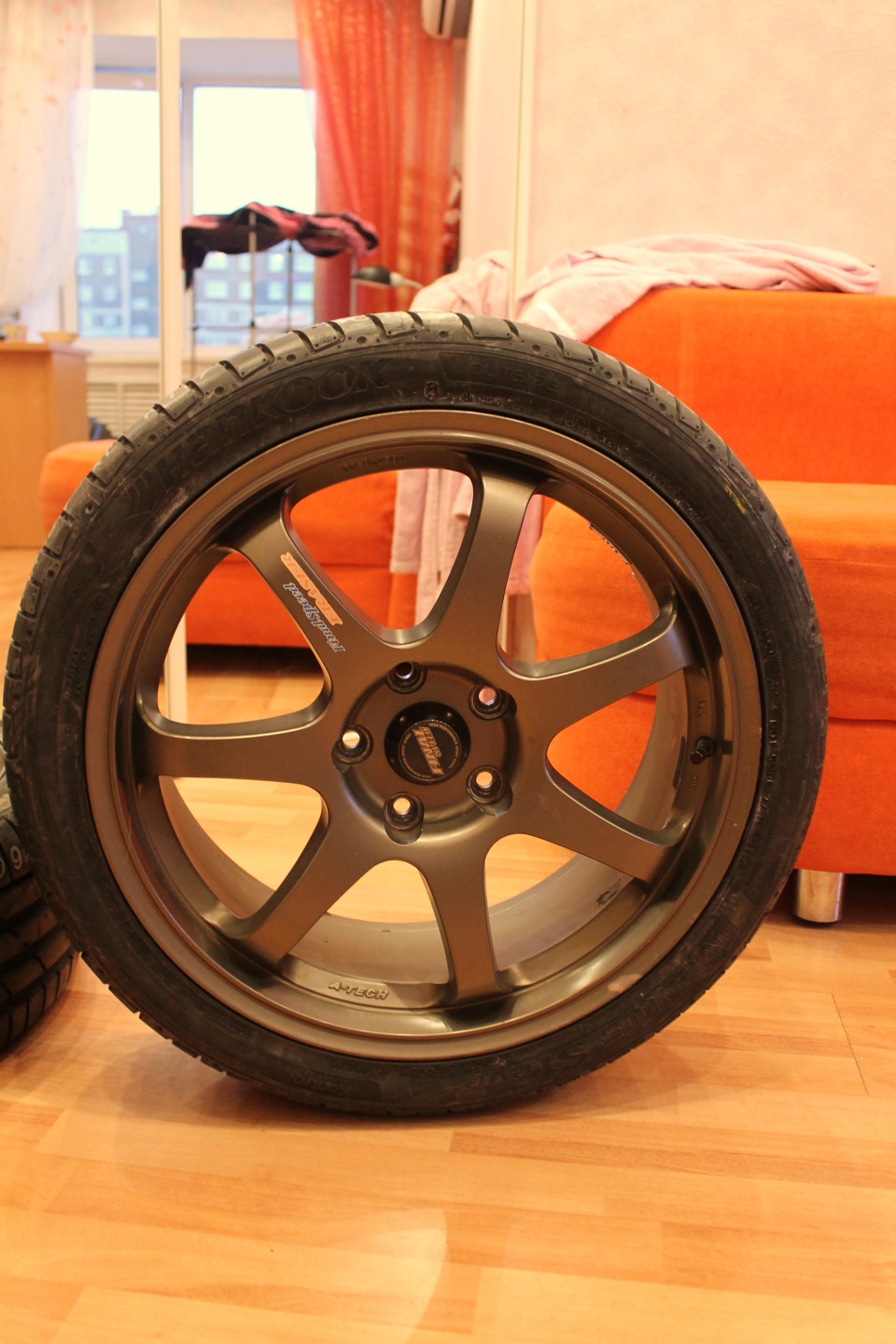 Ну вот наконец пришла моя резя . Hankook Ventus S1 Evo 2 K-117 225/40 ...