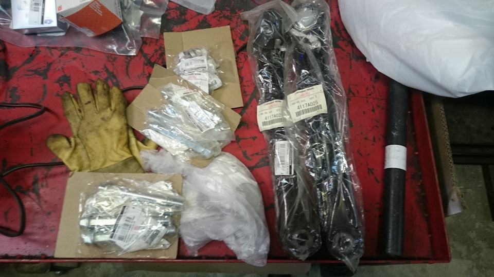 4117A025 Стойка задней подвески вспомогательная Mitsubishi | Запчасти ...