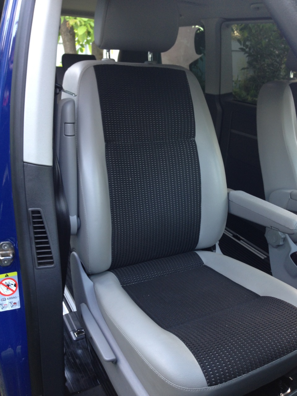 Перешил передние сидения и купил задний диван — Volkswagen Transporter ...