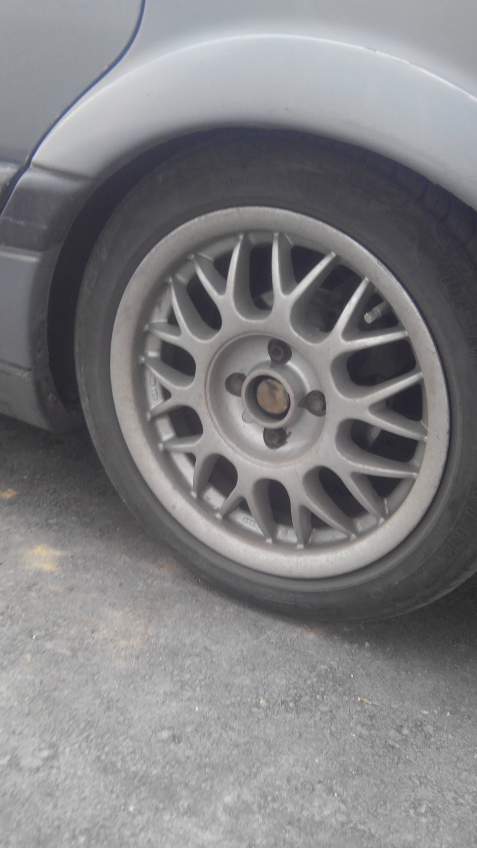 Занизал? Ды не загрузил — Volkswagen Passat B3, 1,8 л, 1990 года ...