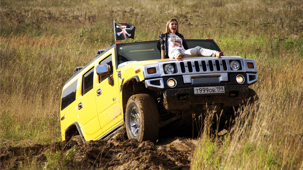 Hummer H2 6.0 бензиновый 2005 | @BecauseIamYellow на DRIVE2