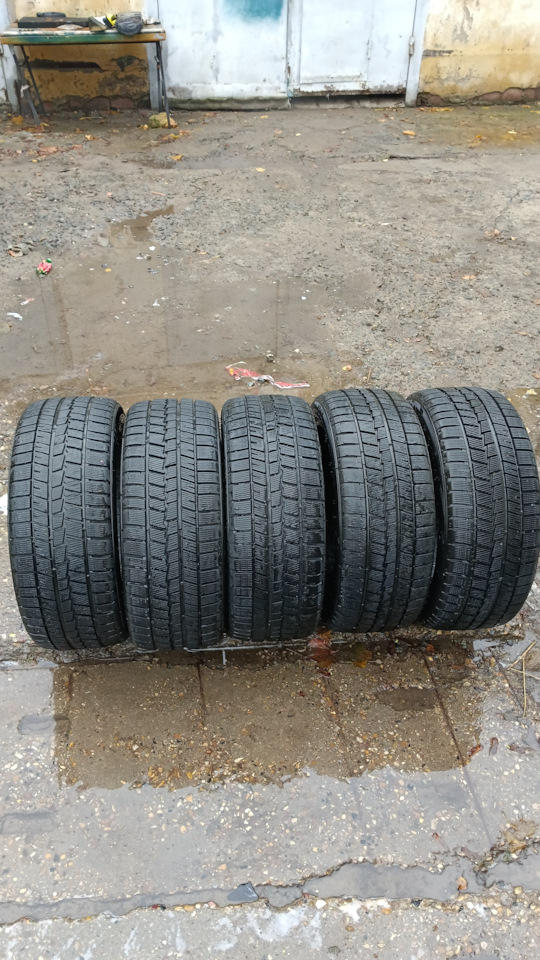 Шины зимние нешипованные 225/45 R18 на Nissan Teana (J32), Nissan Teana ...