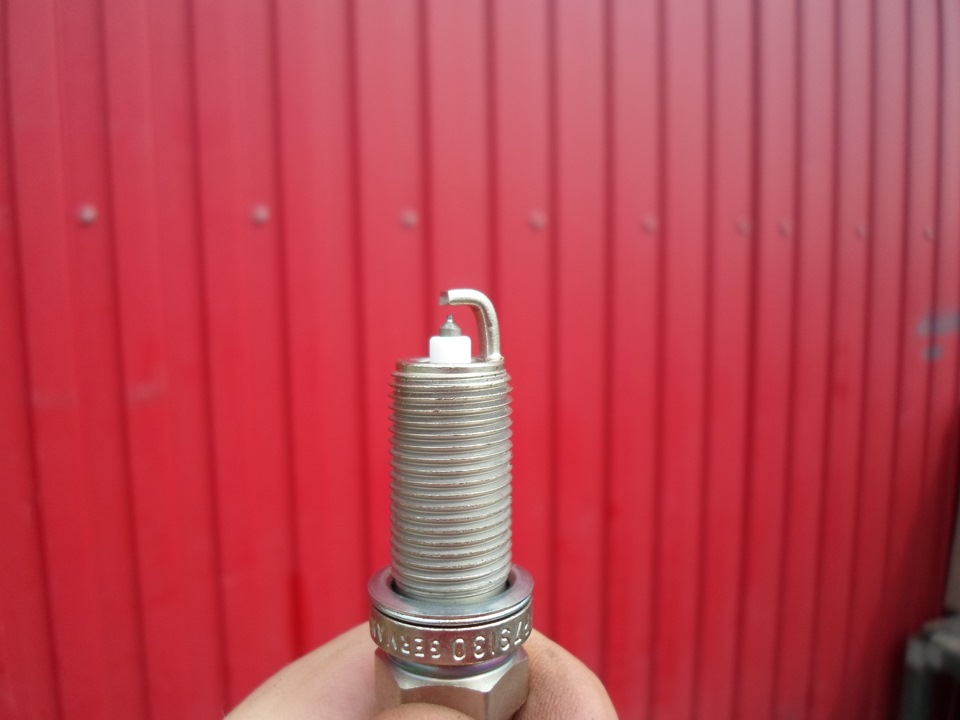 Замена свечей — Mitsubishi Lancer X, 1,5 л, 2007 года | расходники | DRIVE2