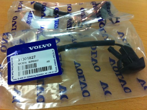 31301827 Форсунка омывателя лобового стекла Volvo | Запчасти на DRIVE2