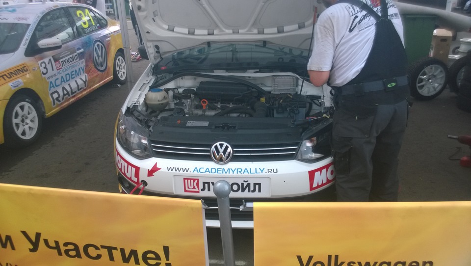 WTCC и РСКГ — Volkswagen Polo Sedan, 1,6 л, 2013 года | другое | DRIVE2