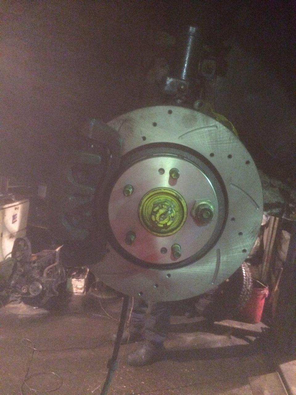 тормоза от outlander xl/ralliart. — Mitsubishi Lancer X, 2,4 л, 2008 ...