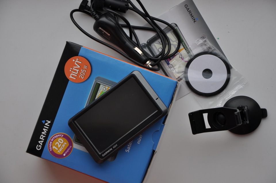 GPS навигатор Garmin — Volkswagen Golf Mk3, 1,6 л, 1995 года | аксессуары | DRIVE2