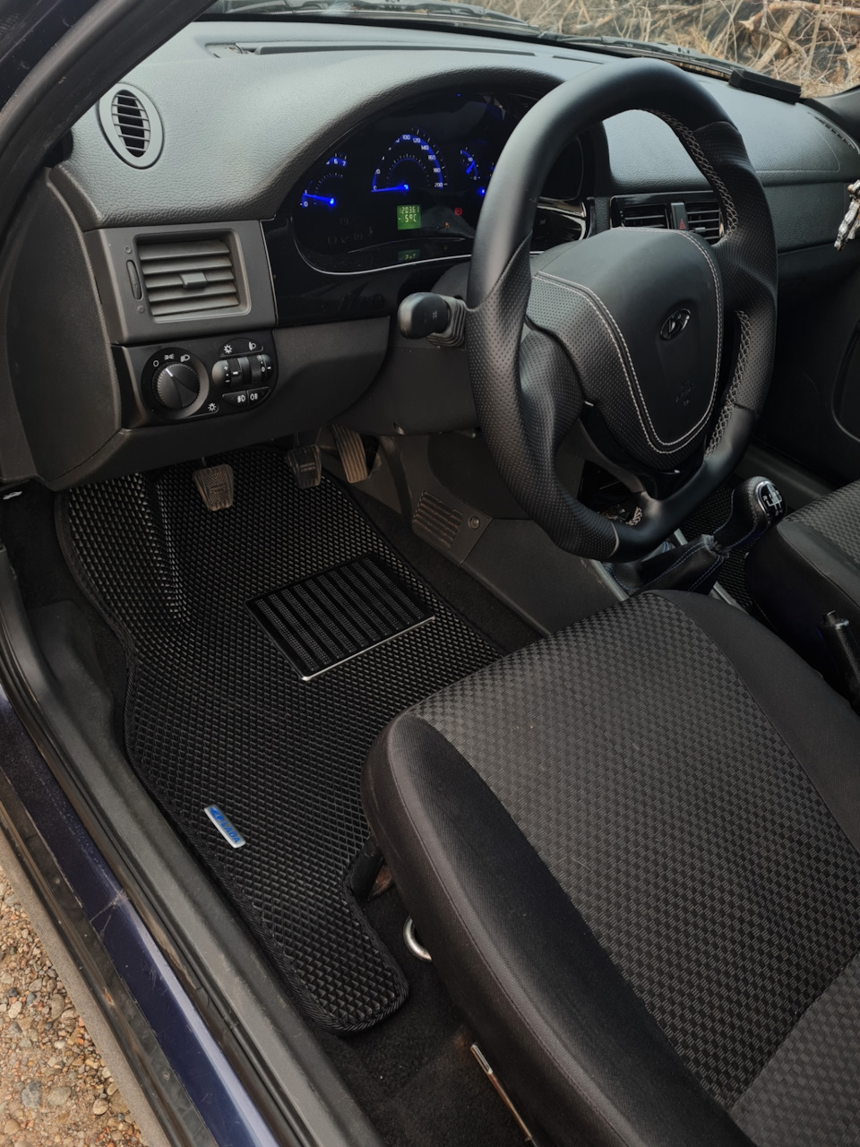 Ковры EVA — Lada Приора седан, 1,6 л, 2012 года | тюнинг | DRIVE2