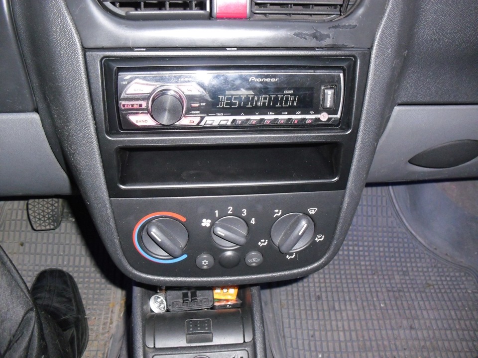 Магнітола і приборка — Opel Combo C, 1,7 л, 2005 года | аксессуары | DRIVE2