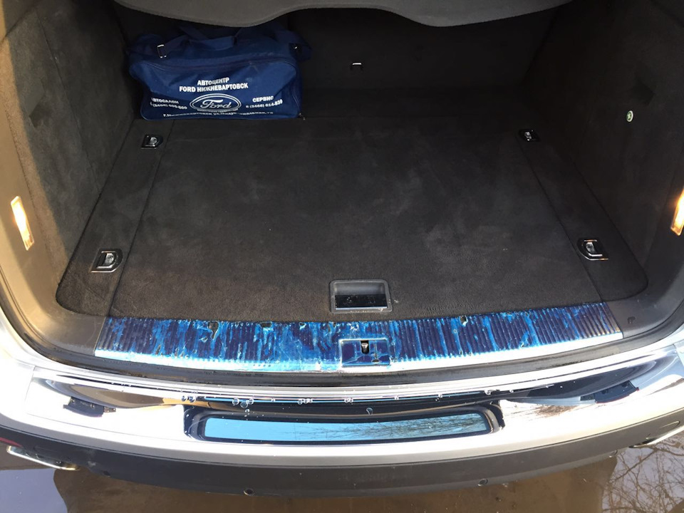Коврик в багажник Туарега — Volkswagen Touareg (1G), 3,6 л, 2007 года ...